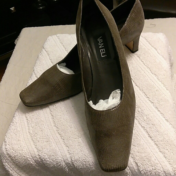 Van Eli | Shoes | Van Eli Ladies Shoes | Poshmark